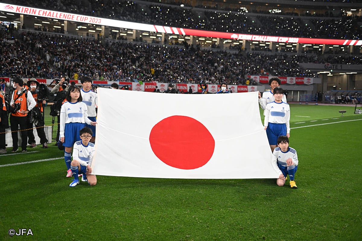 ANA×JFAユースプログラム ナショナルフラッグベアラー募集|ANA