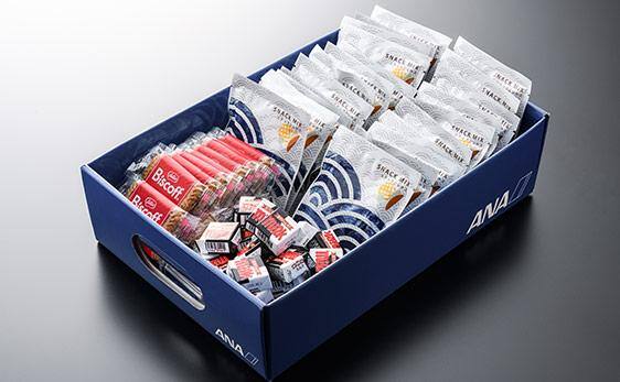 Services for Premium Economy Passengers | Fly with ANA | The ANA ...