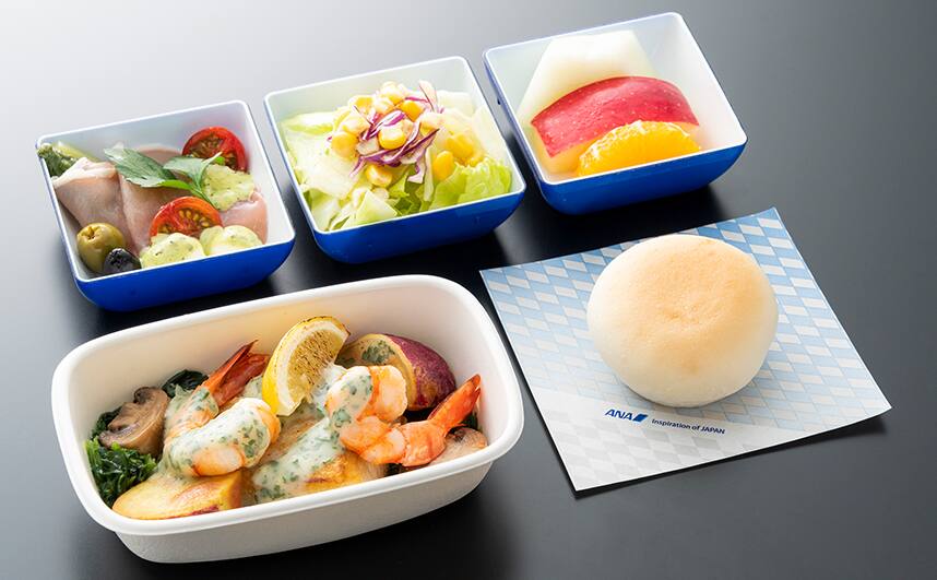 In-Flight Dining/ Drinks | In-Flight | Travel Information | ANA