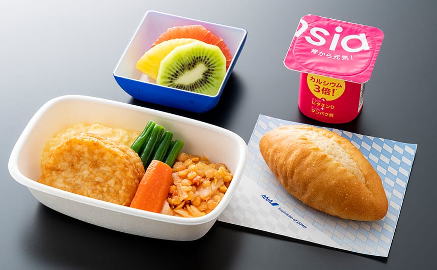 Vegetarian Meals | In-Flight Dining/ Drinks | Travel Information | ANA